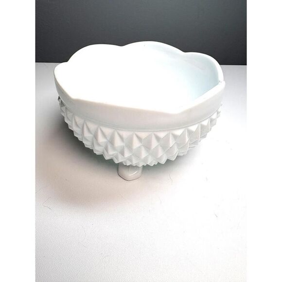 Indiana Glass | Dining | Indianaglass Vintage Milk Glass Diamond ...